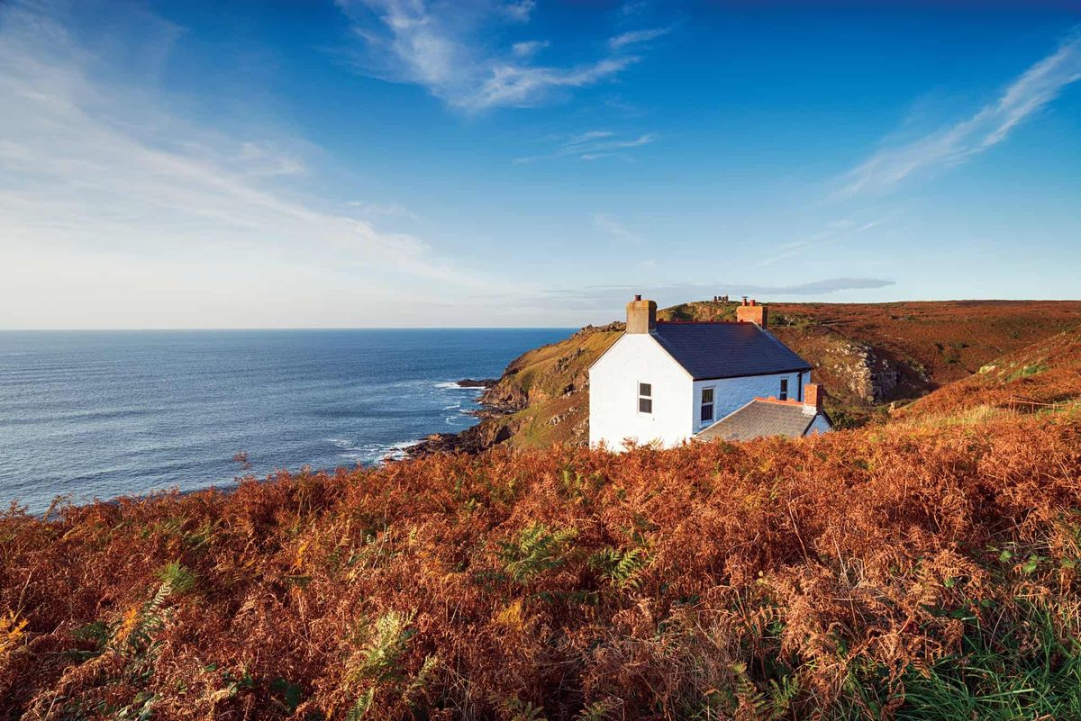 5 Log Cabins with Hot Tubs in Cornwall (2026 Collection)